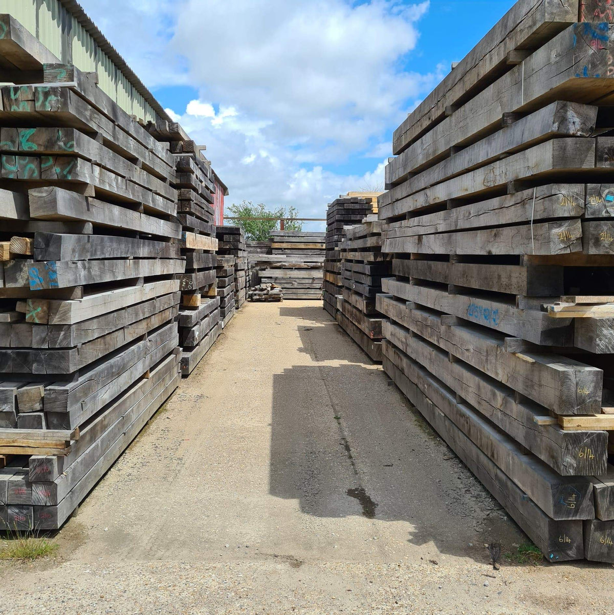 Solid Oak Posts Oak Beams 8"x8" 200mmx200mm Gate Posts European/French ...